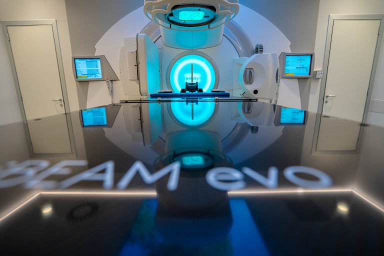 MedEuropa Brasov, inaugurare cu ocazia Zilei Mondiale de Lupta impotriva Cancerului